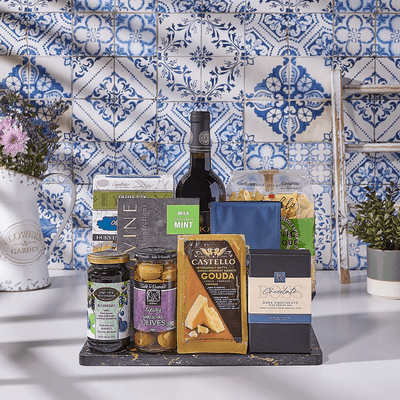 Hanukkah Gift Baskets | Kosher food and wine gifts, USA Delivery ...